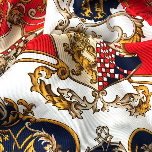 PATRICIA PARIS | Accessories | Vtg Patricia Paris Regal Sheild Crest ...